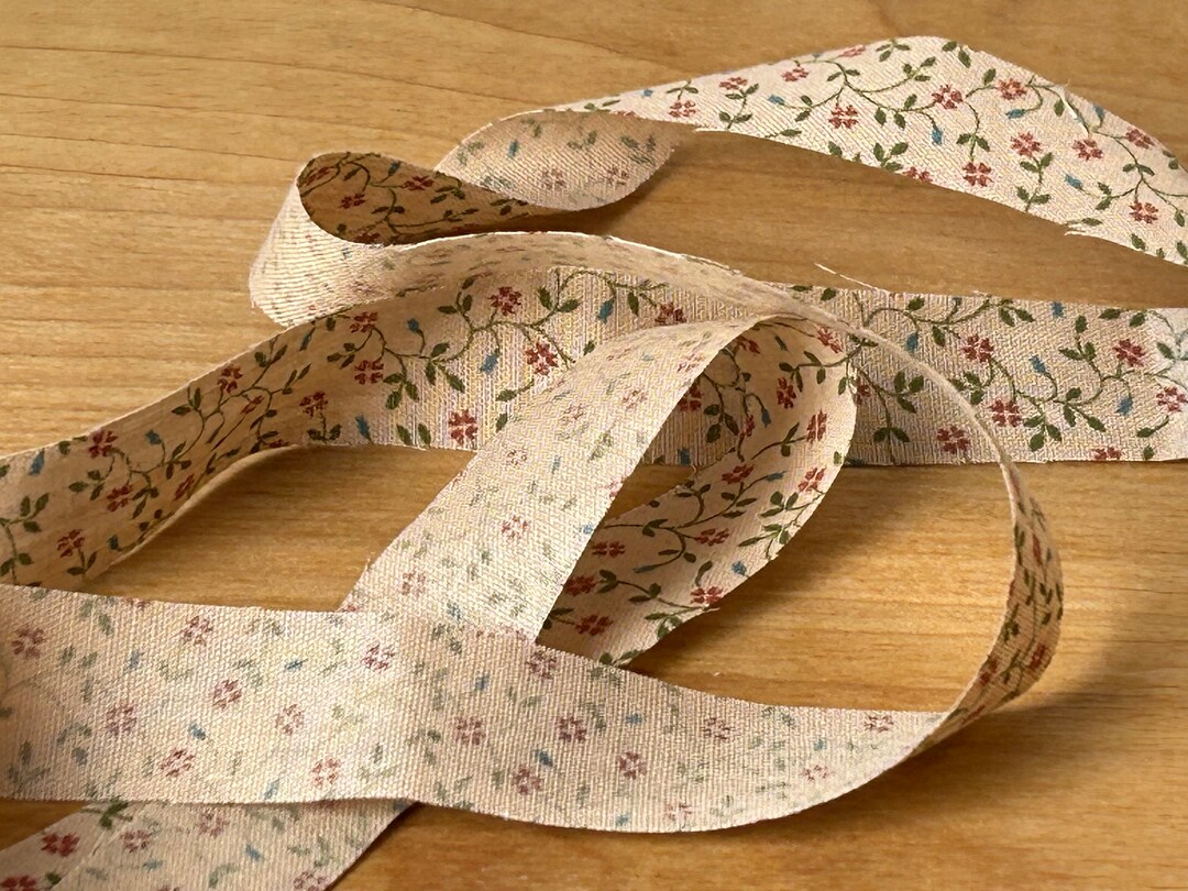 97 Yard Roll of Vintage Calico Print Cotton Fabric. 3/4 in Wide Cloth ...