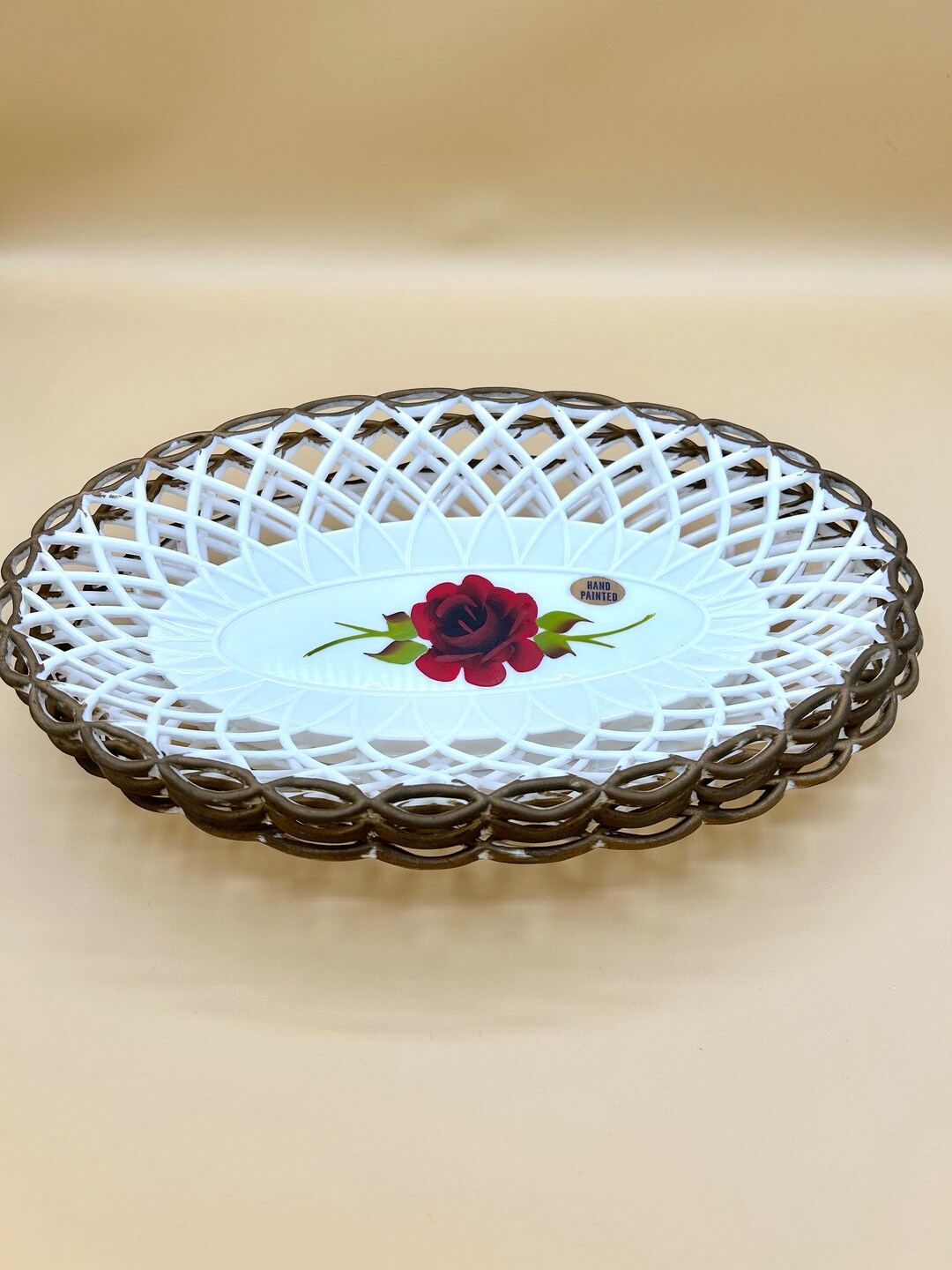 Vintage Basket Tray Set // White Floral Diner Baskets - Etsy