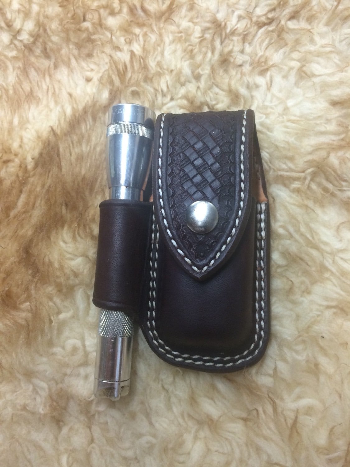 Nay's Custom Leather Multi-tool Case With a Light Loop - Etsy
