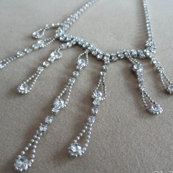 Vintage rhinestone necklace - Gem