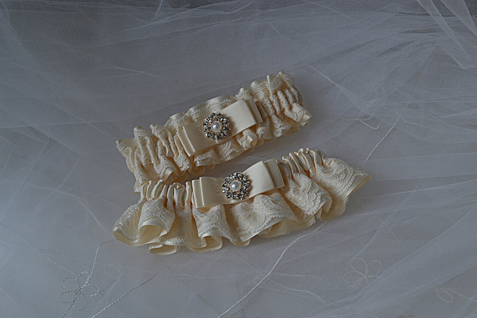 Wedding Garter Set Ivory Garters With Beautiful Ivory - Etsy