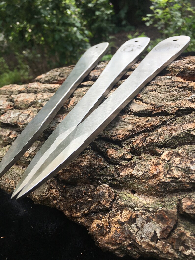 Set of Throwing Knives, Set for Knife Throwing, Set of Three Throwing ...