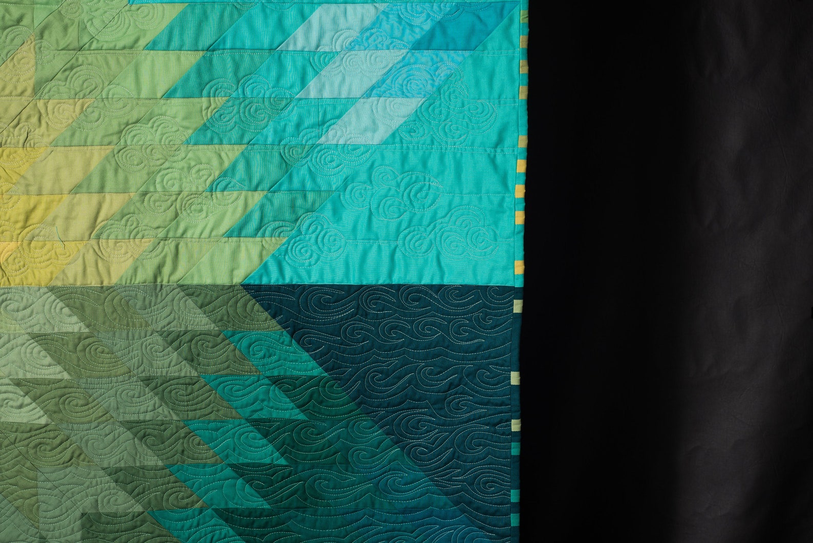 Swan Quilt PDF Pattern - Our Song, Your Reflection - Etsy Canada