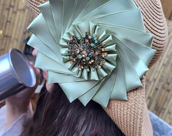 Green and White Cockade Rosette Pin With a Green Filligree Button ...
