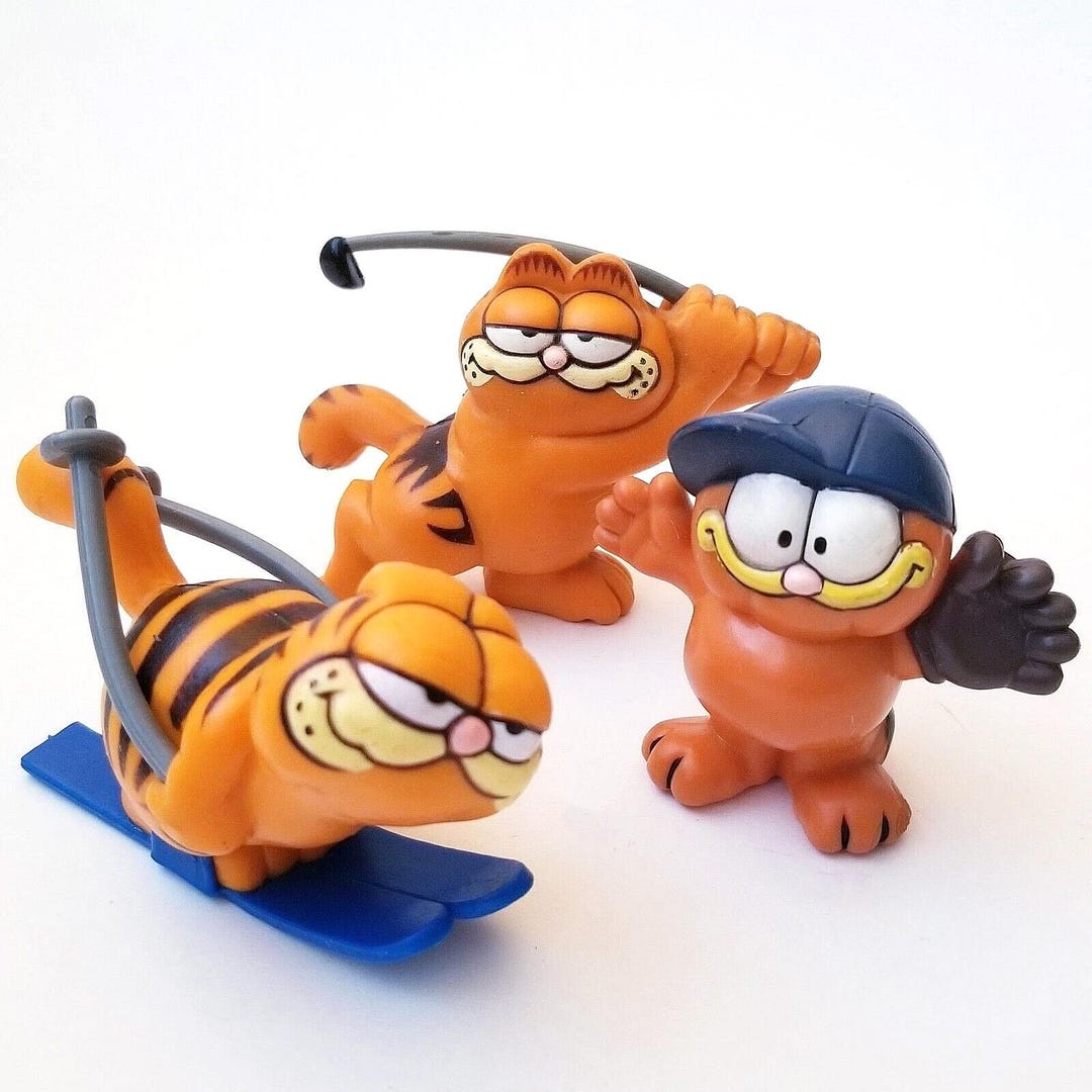 Vintage 1980's GARFIELD Figures PVC Toys: Golfer, Skier, and Baseball ...