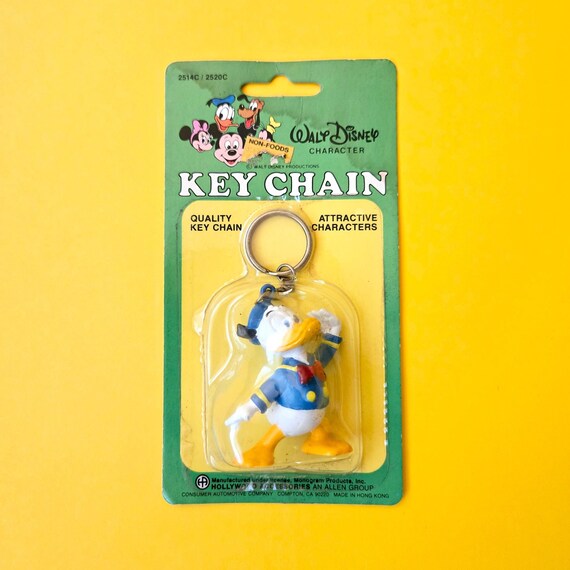Vintage Walt Disney DONALD DUCK Keychain PVC Figure - Gem