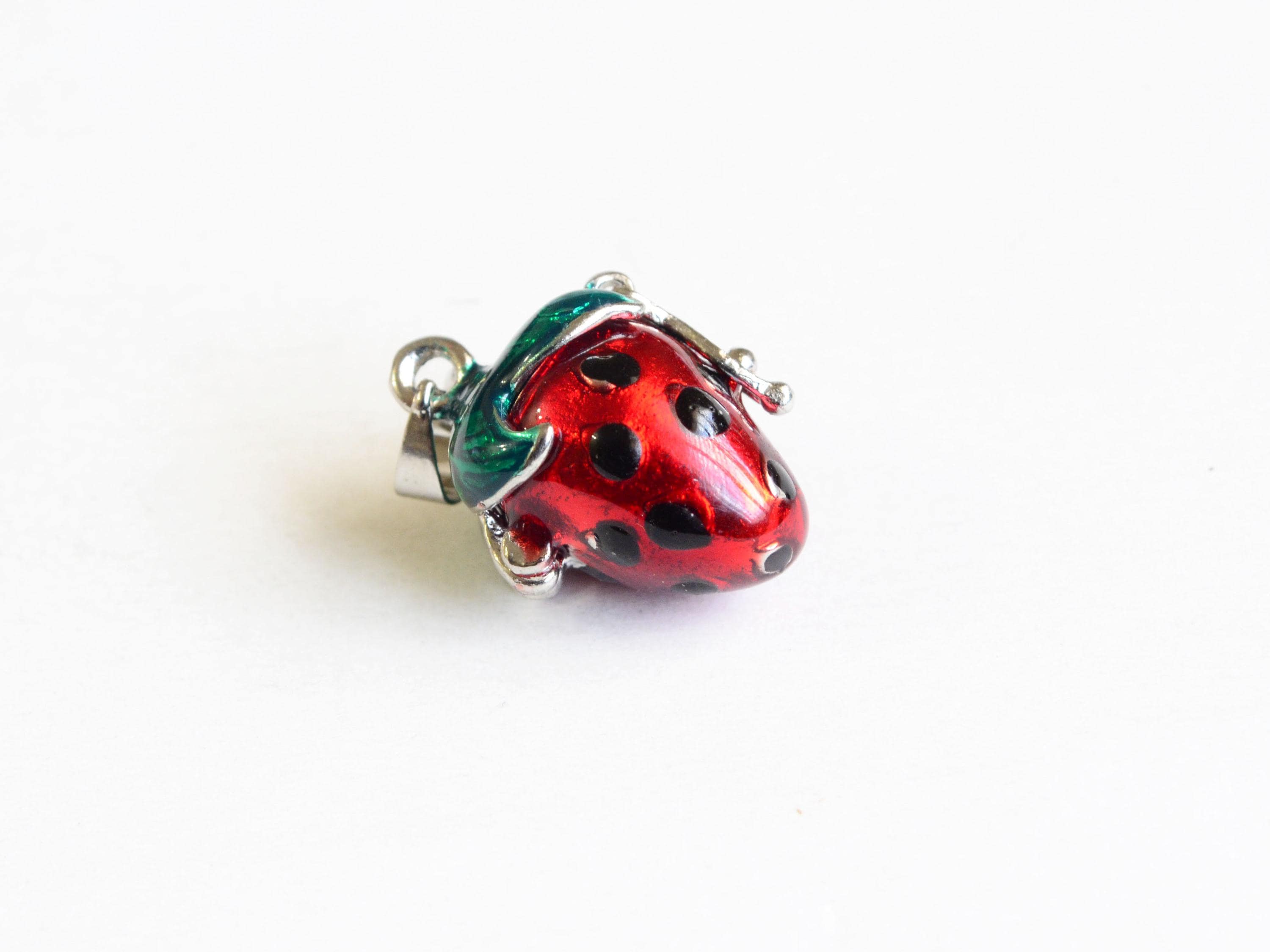 Strawberry Locket, Red and Green Enamel Prayer Box - 1 Piece (1231) - Etsy