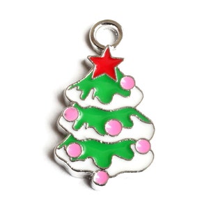 4 Christmas Tree Charms, Snowy Tree With Red Star, Silver Tone 26mm X ...