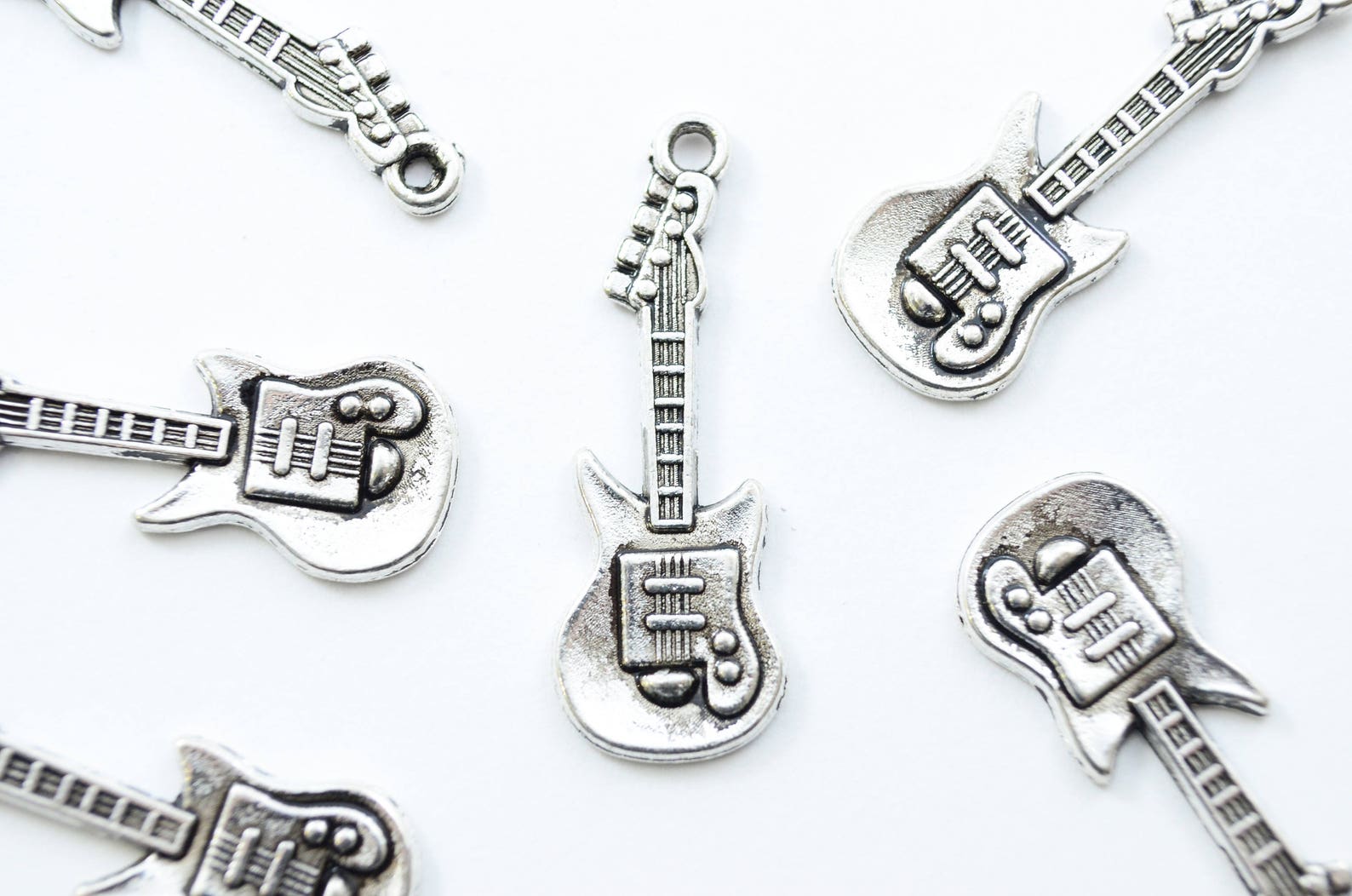 Guitar Charm, Silver Electric Guitar Pendant, 13mm - 10 Pieces (313) - Etsy