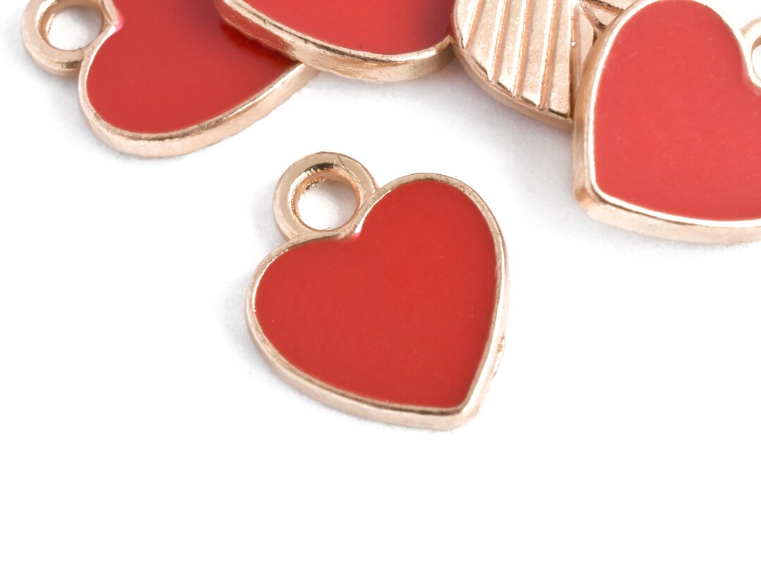 5 Red Heart Charms, Gold Toned Valentine Pendants, 12x10mm (1105) - Etsy