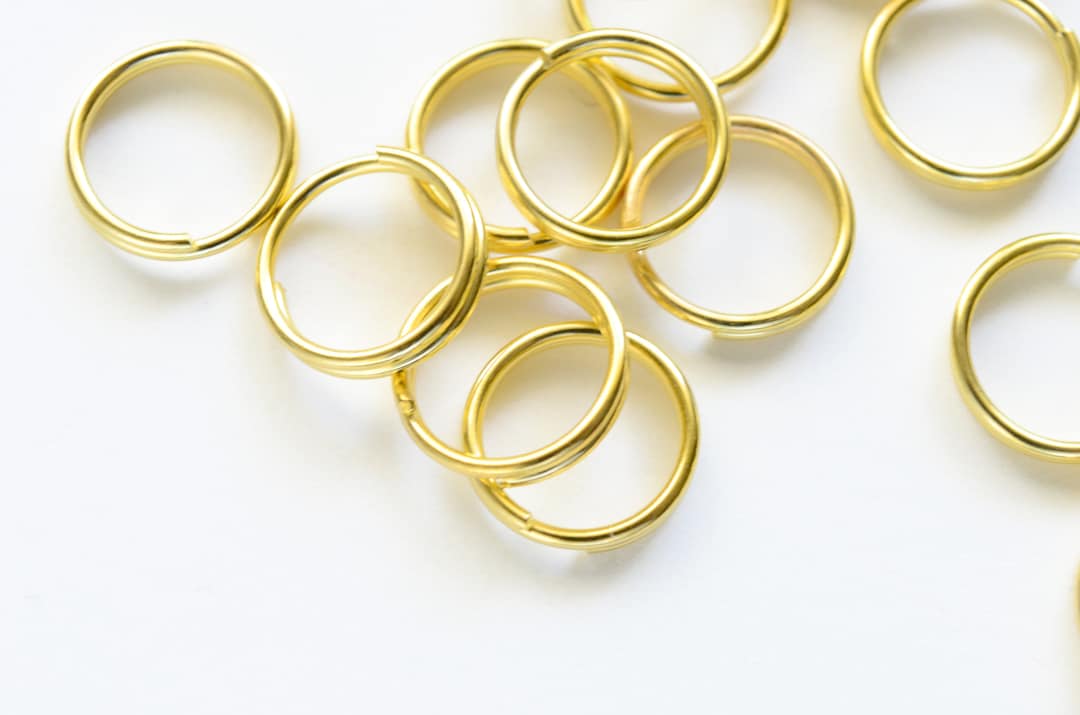 Gold Split Rings, 8mm Gold Toned Charm Jump Rings, 100 Pieces - Etsy