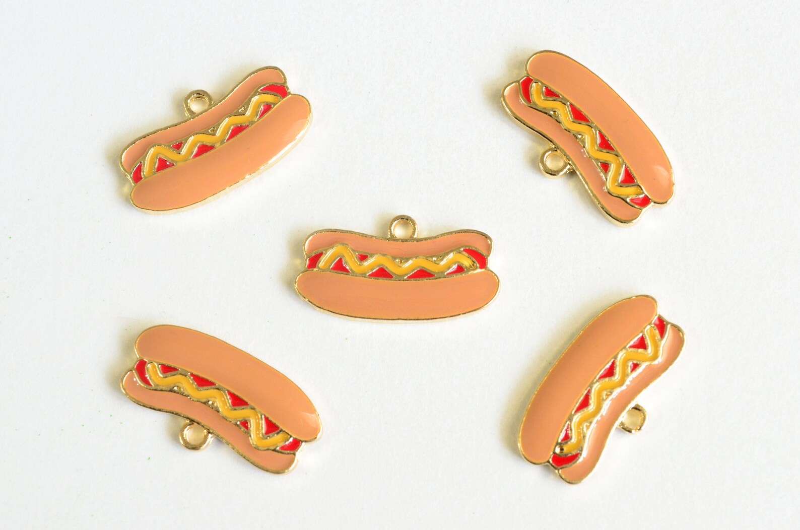Hot Dog Charm, Enamel Food Pendants, Gold Tone, 11mm X 21mm - 4 Pieces ...