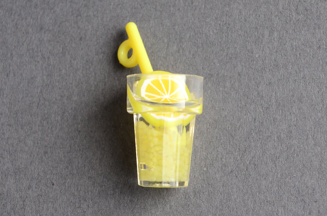 4 Lemonade Charms, 3d Resin Lemon Drink Charm, 28x19mm (PC066) - Etsy