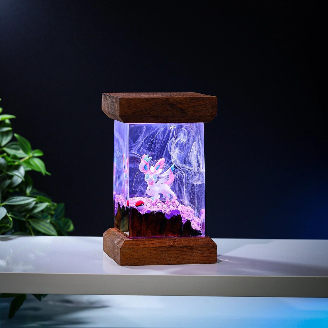 Sylveon Pokemon Resin Lamp Resin Diorama Night Light, Handmade Desk ...
