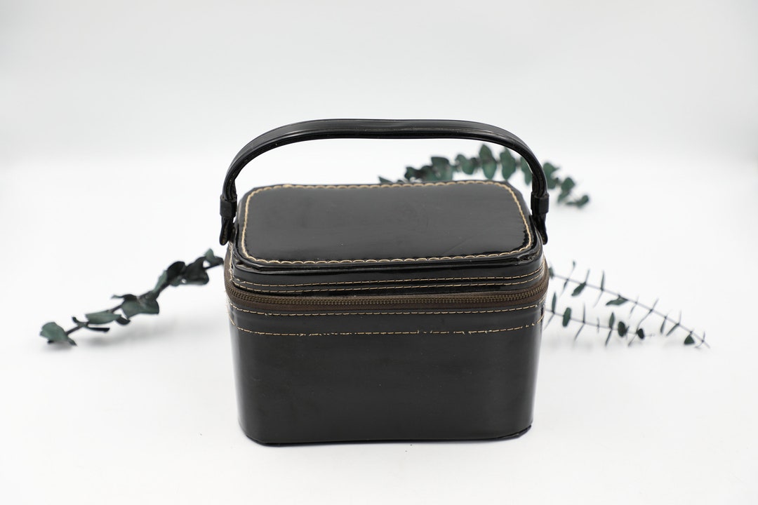 1960s/70s Black Patent Train Case - Etsy