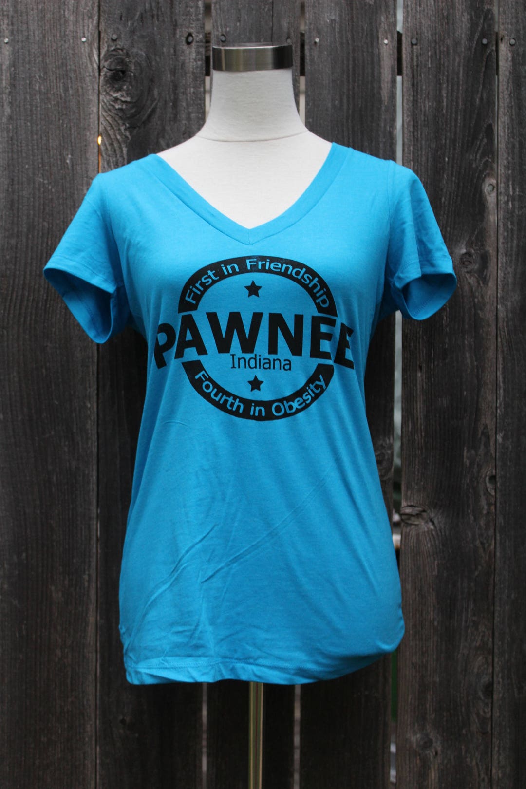 Pawnee Women's Vneck Screenprinted Shirt - Etsy