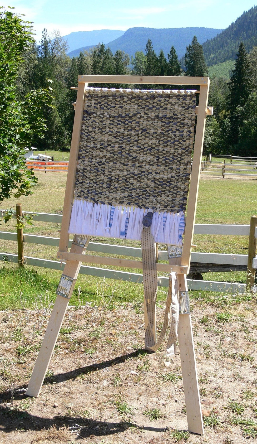 Build Your Own Rag Rug Twining Loom - Downloadable Plans - Etsy