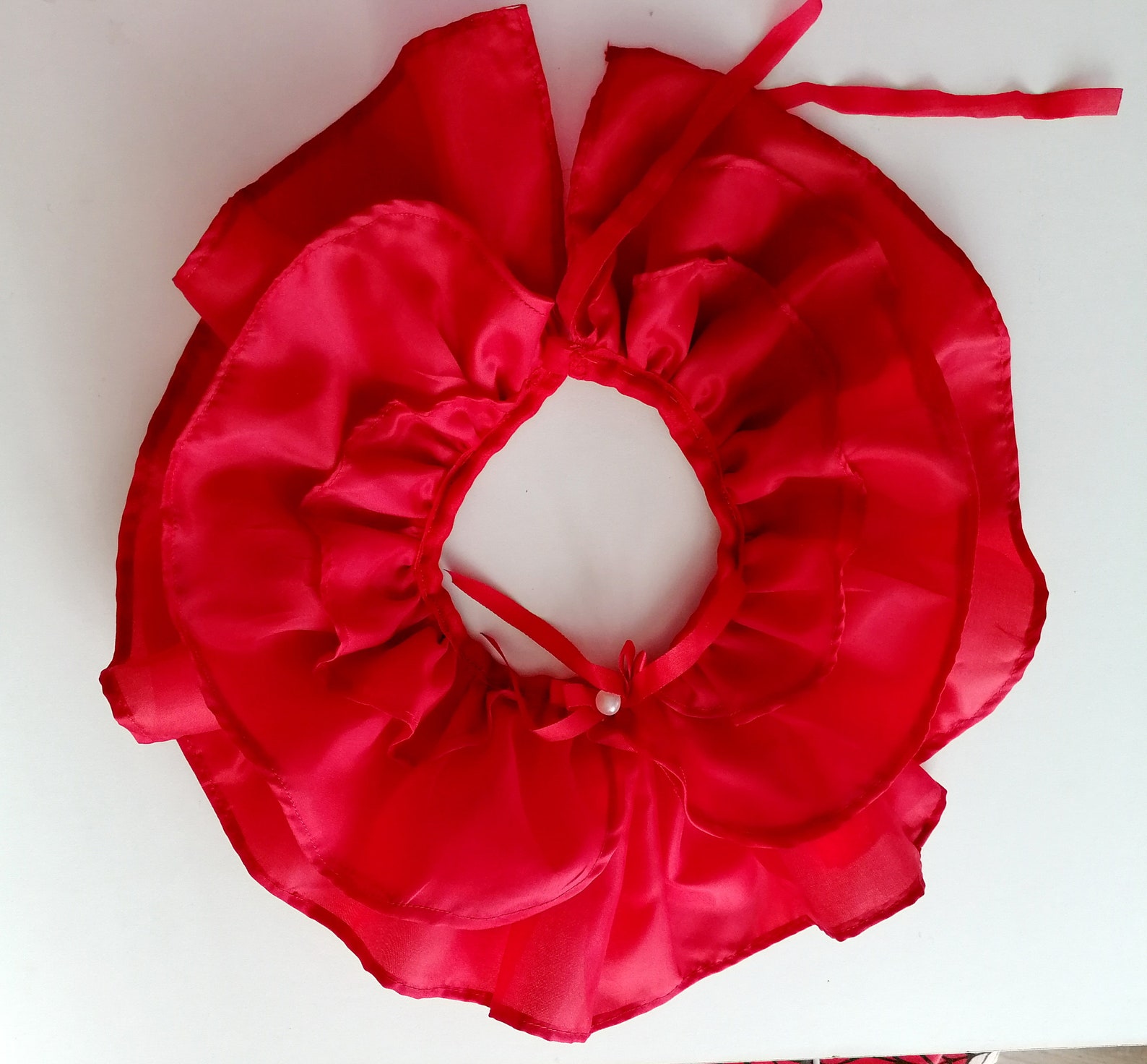 Red Clown Neck Ruffle Three Layer Neck Ruff, Jester Collar Circus Clown ...