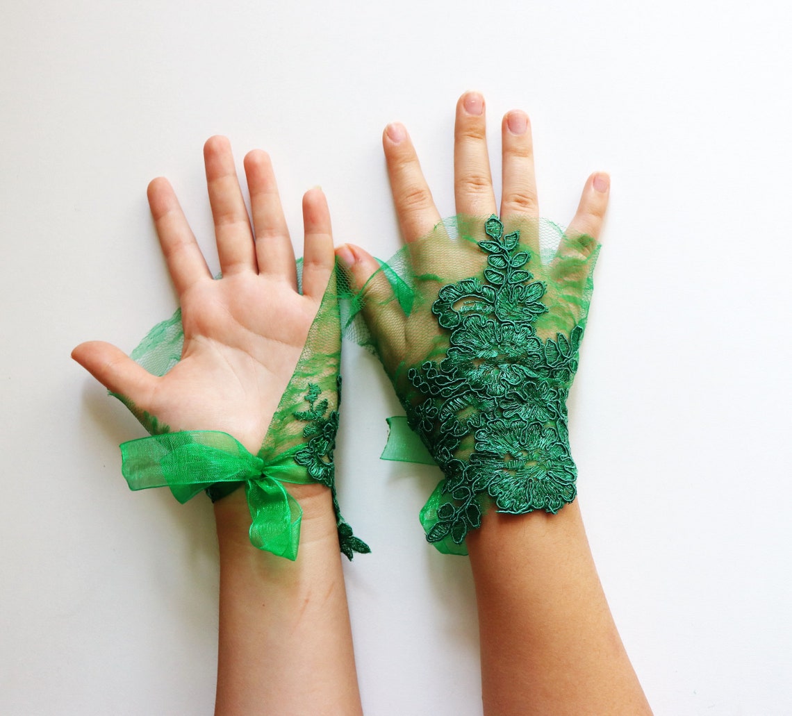 Green Lace Wrist Cuff Green Lace Gloves Fairy Wrist Cuffs | Etsy