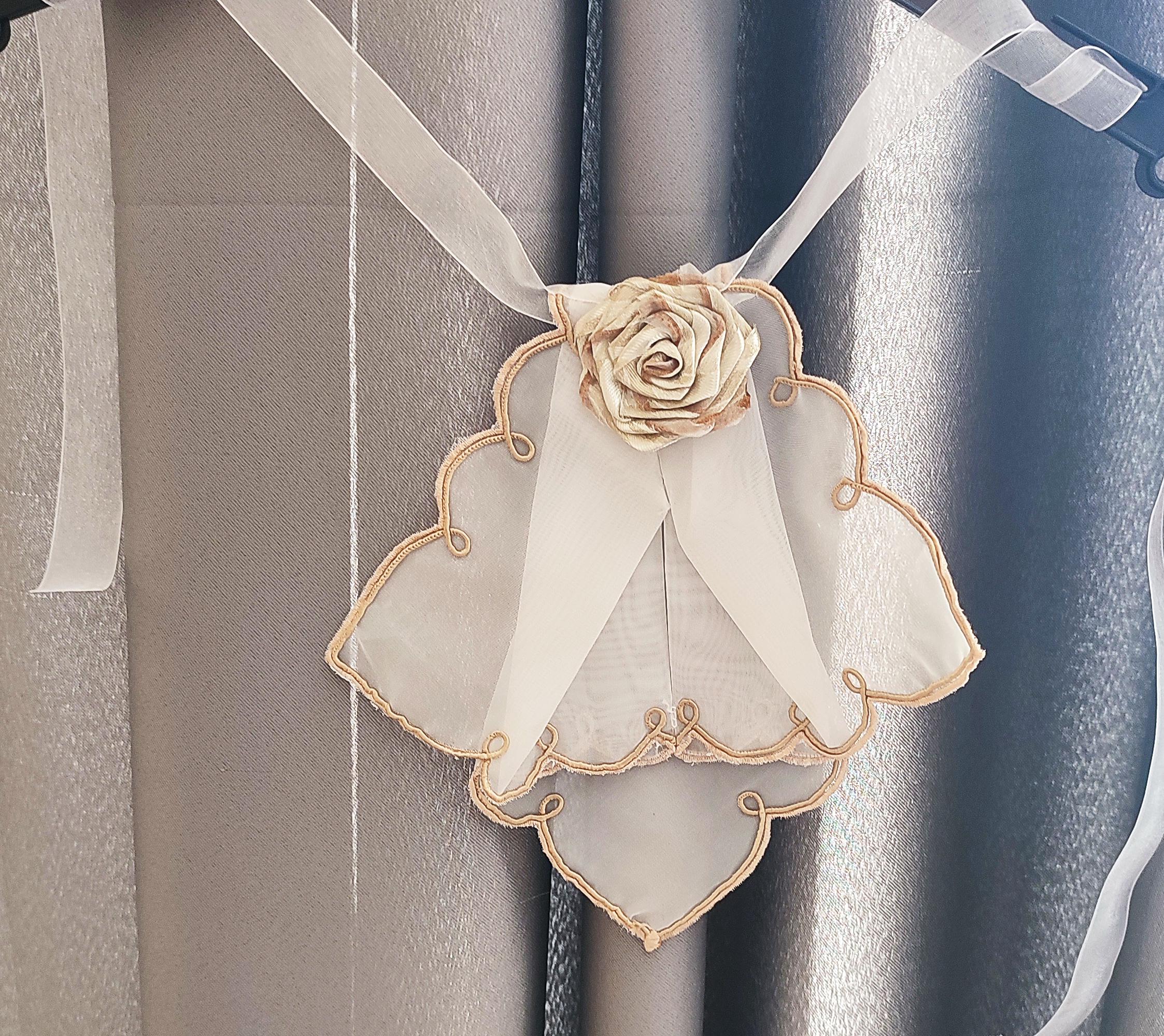 Victorian Inspired Retro Jabot Collar, Upcycled Vintage Piece, Mini ...