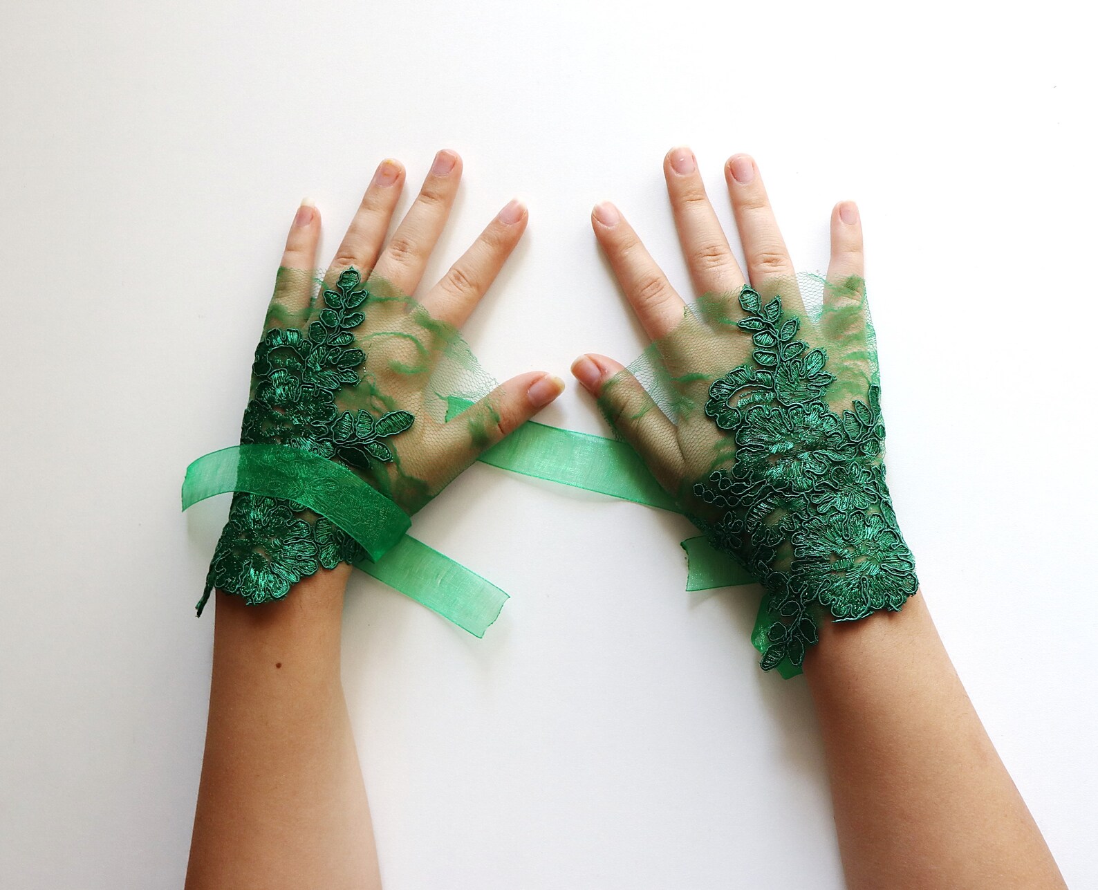 Green Lace Wrist Cuff Green Lace Gloves Fairy Wrist Cuffs | Etsy
