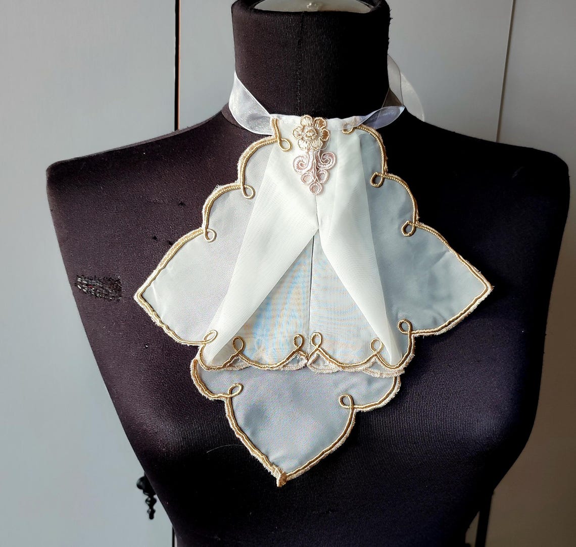 Victorian Inspired Retro Jabot Collar, Upcycled Vintage Piece, Mini ...