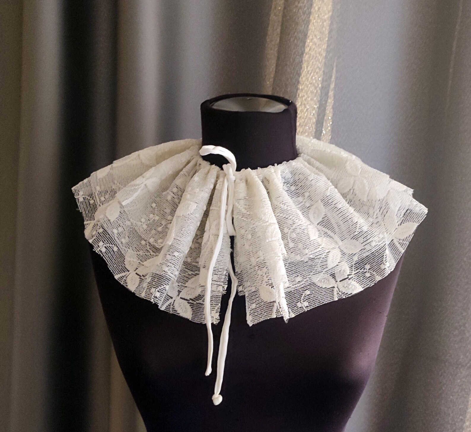 Ruffled Lace Clown Collar 3 Layers Ivory Pierrot Collar Lace Fabric ...