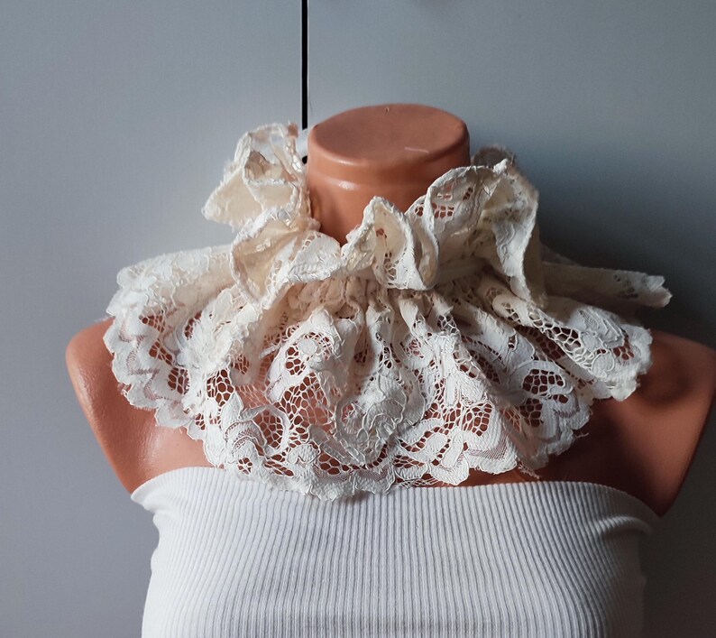 Lace Ruffle Collars, Victorian Style Ivory Beige Ruffled Neck Ruff - Etsy
