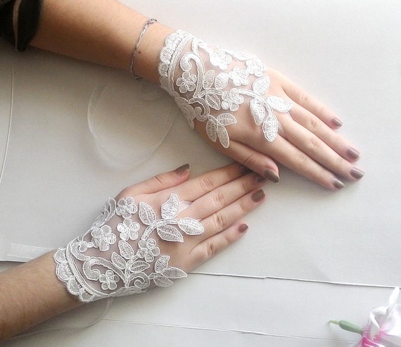 Ivory Lace Bridal Wedding Gloves Lace Fingerless Gloves Bridal Lace Fingerless Gloves Fingerless Lace Gloves Etsy UK