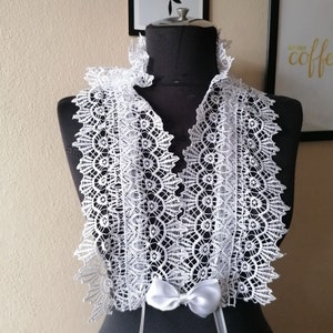 Men and Women Renaissance Style Victorian Inspired Medieval Costume ...