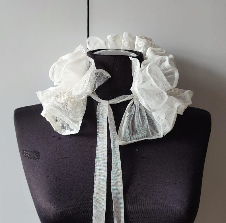 Lace Ruffle Collars, Victorian Style Ivory Beige Ruffled Neck Ruff - Etsy