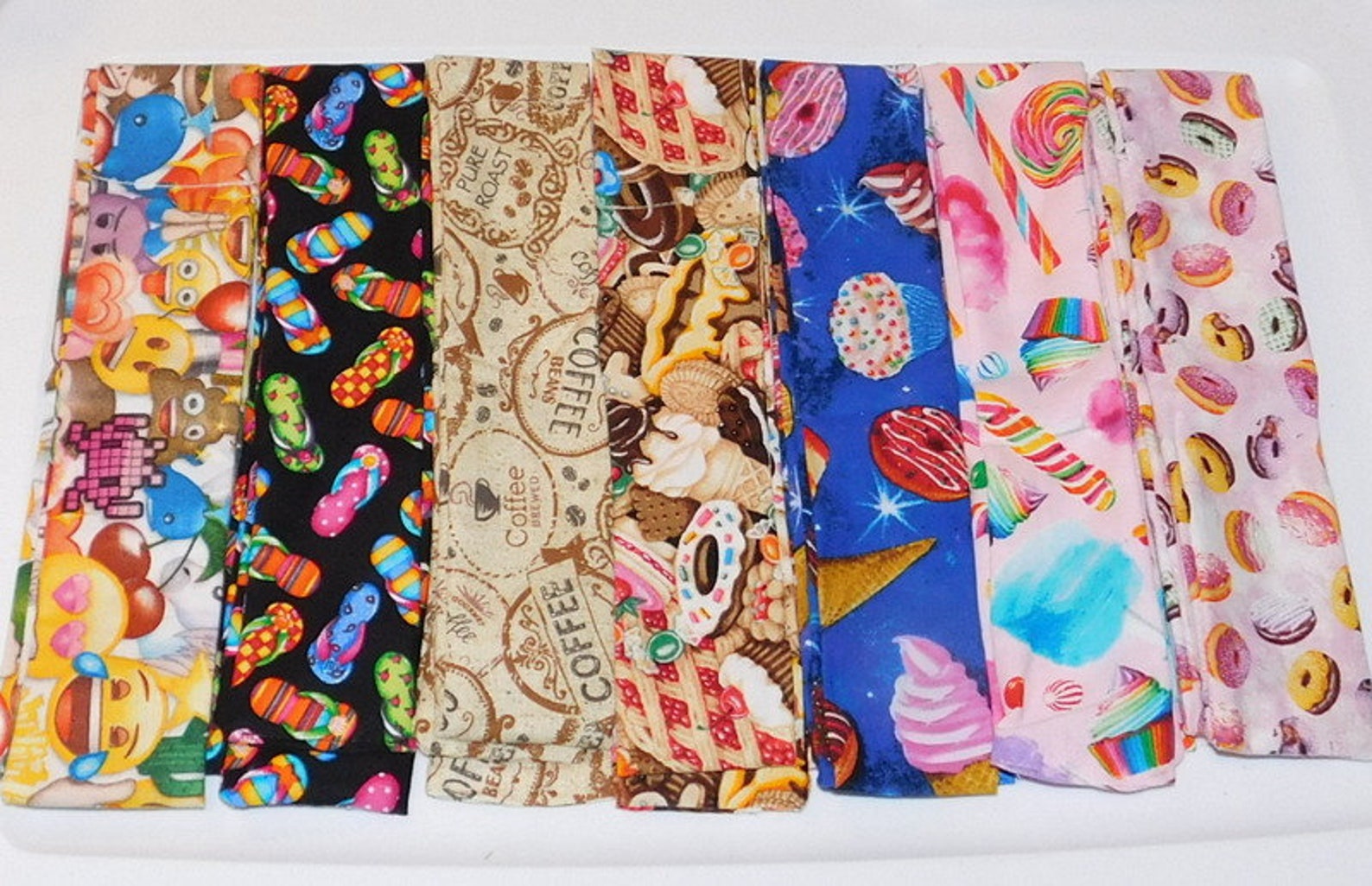 Food & Fun Cool Wraps, Cooling Neck Ties, Choice Color - Reusable ...