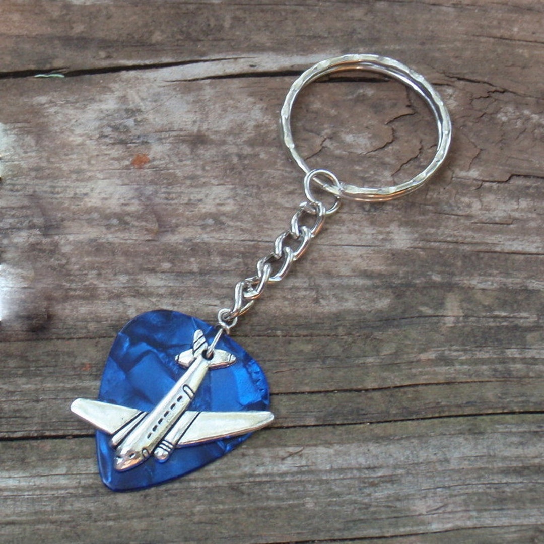 Jet Airplane Key Chain, Men Women Guitar Pick Keychain, Choice 12 ...