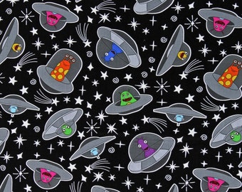 Alien Head Fabric Bright Lime Green Aliens at Night Space Roswell UFO ...