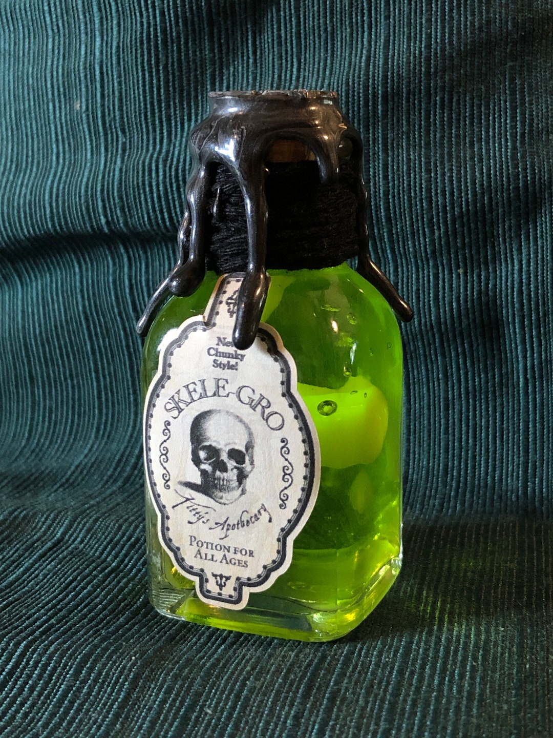 Skele-gro Potion Bottle - Halloween Prop Cosplay Wizard Witch ...