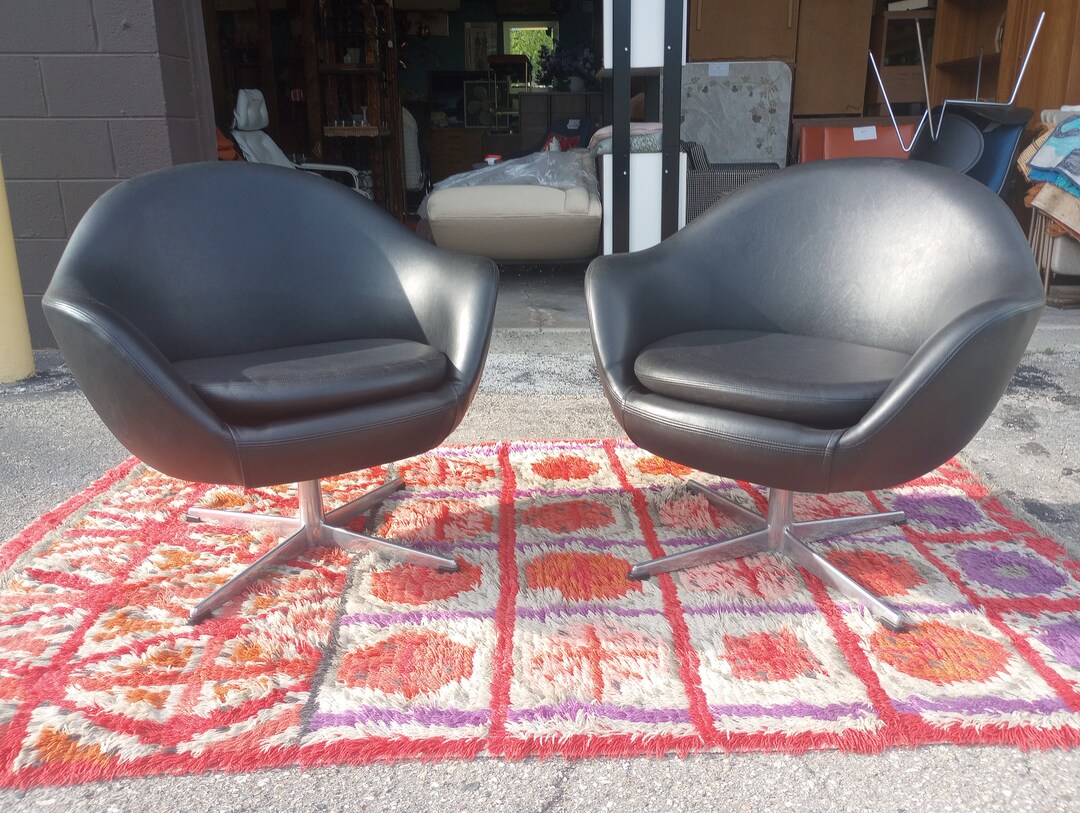 Overman of Sweden Pod Lounge Chairs - Etsy