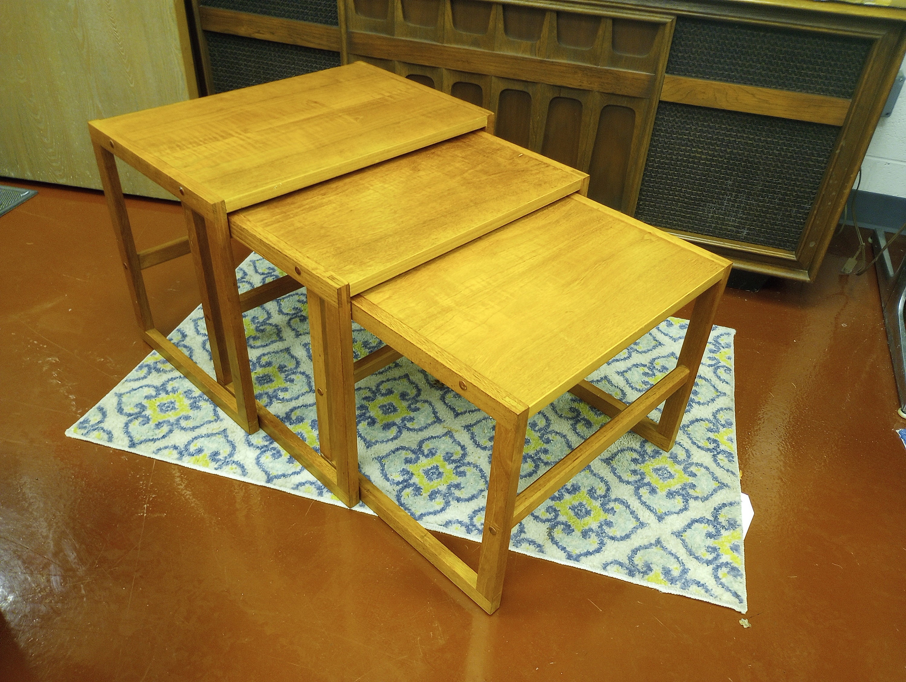 Set of 3 Danish Modern Teak Nesting Tables - Etsy