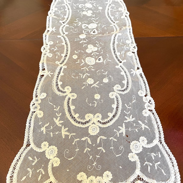 Lace Table Runner - Etsy