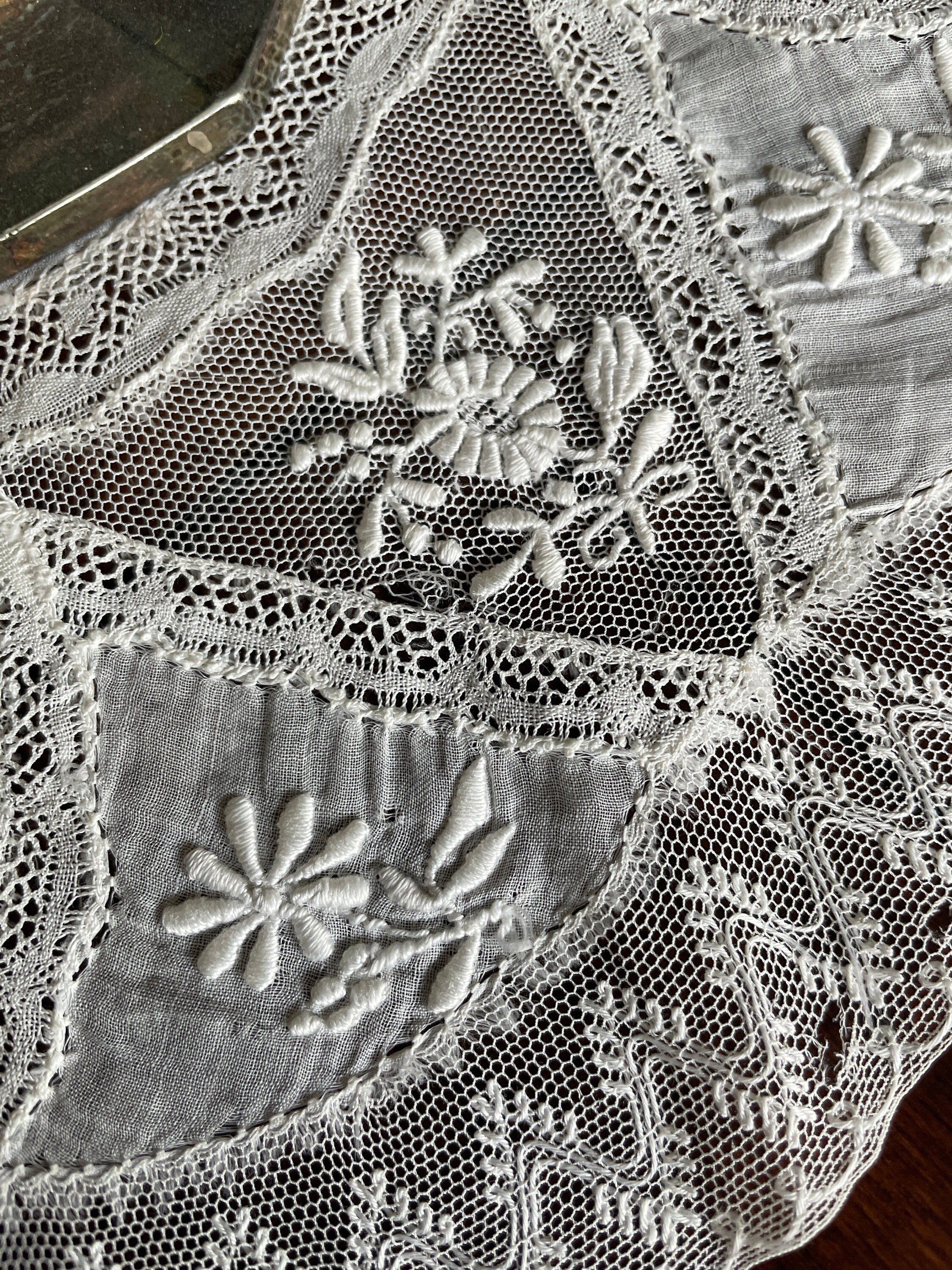 Rare 1920s Normandy Lace Round Embroidered Vanity Linen With Exquisite ...