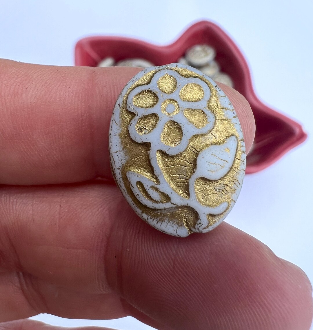 Czech Glass EMBOSSED FLOWER Matte and Gold Finish Oval 21x16mm Vertical ...