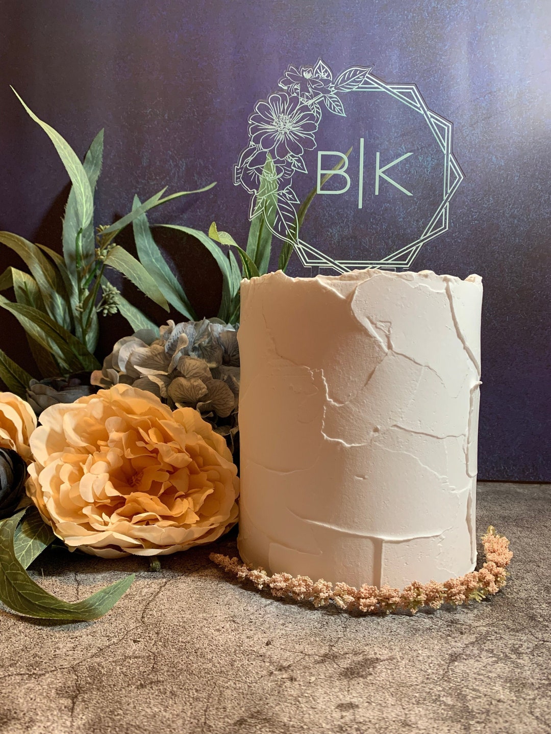 Geometric Floral Frame Wedding Cake Topper | Acrylic Flower Decor ...