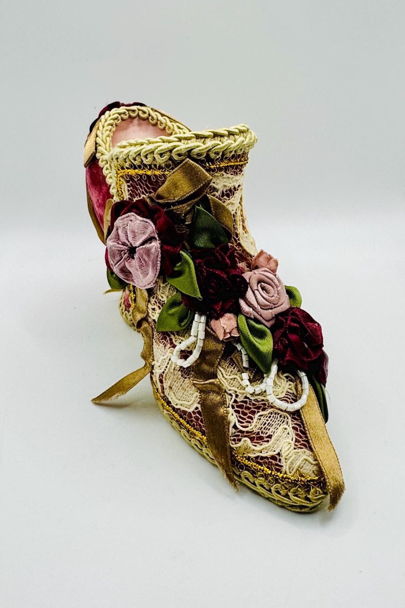 Vintage Wayne M. Kleski Shoe Trinket Box: Burgundy Velvet & Lace - Etsy