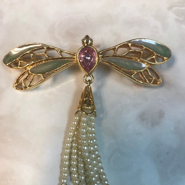 Avon Brooch - Etsy