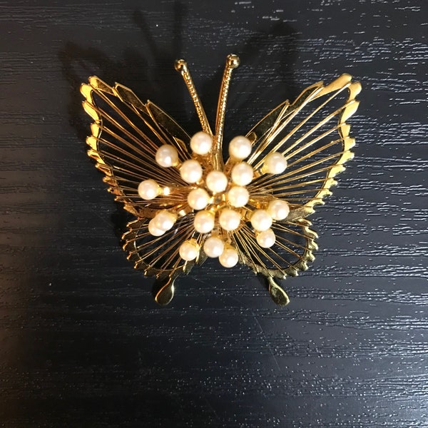 Monet Brooch - Etsy