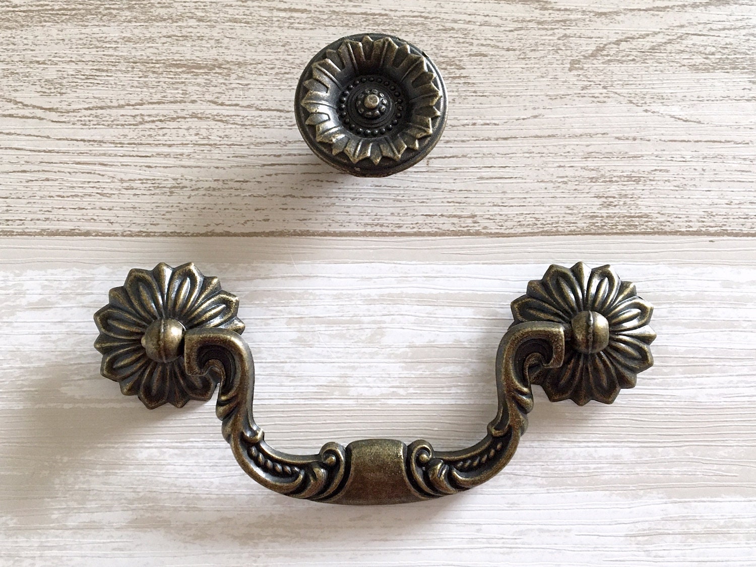 3.75 Vintage Style Drawer Pulls Handle Antique Bronze | Etsy