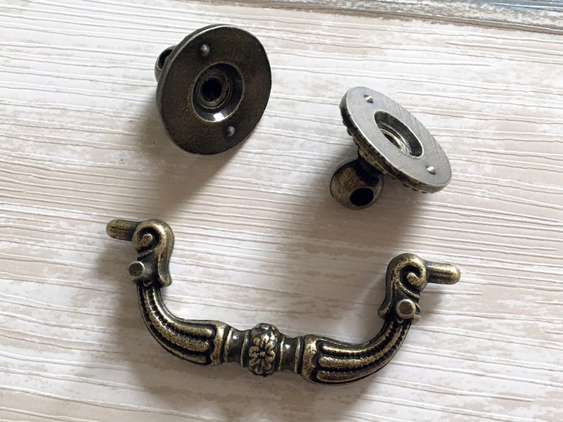 2 5 Vintage Style Bail Drawer Pulls Handle Dresser Pull Etsy