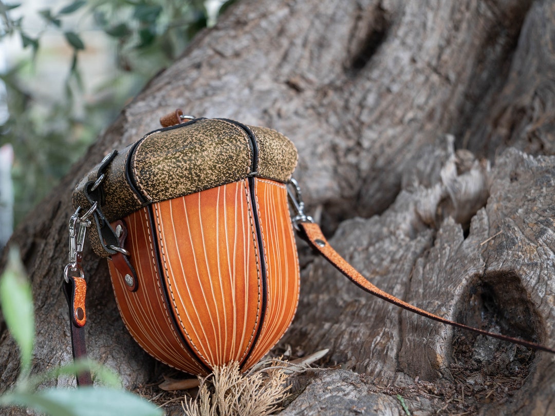 ACORN Leather Bag | Acorn-shaped Christmas Purse - Etsy