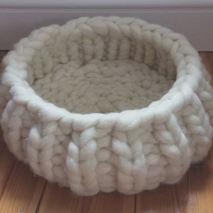 PDF Download - Giant Wool Cat Basket Kitty Bed Knitting Pattern - Etsy ...