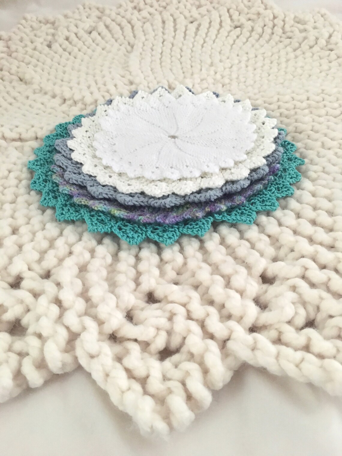 PDF Download - Lace Flower Circle Knitting Pattern - Etsy