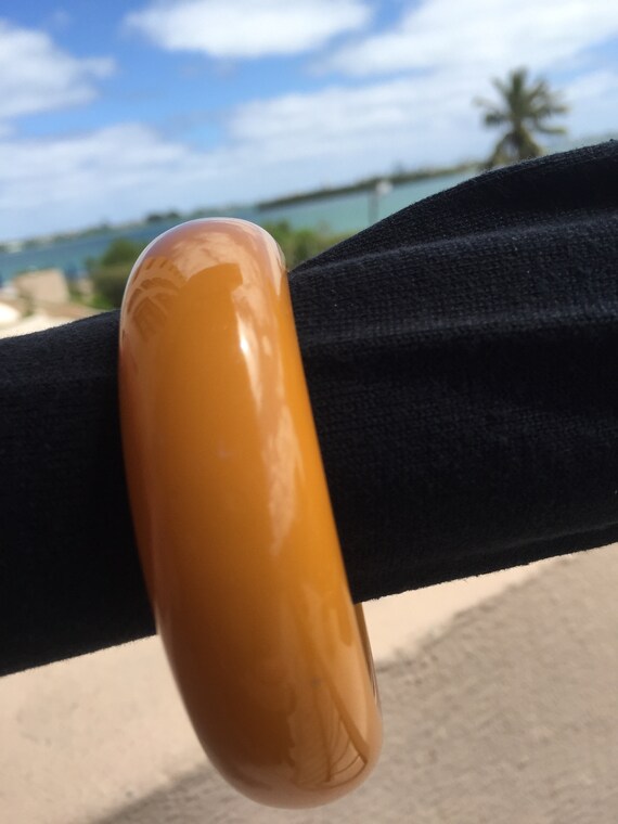 Bakelite Bangle Gold Yellow Art Deco Bracelet - Gem